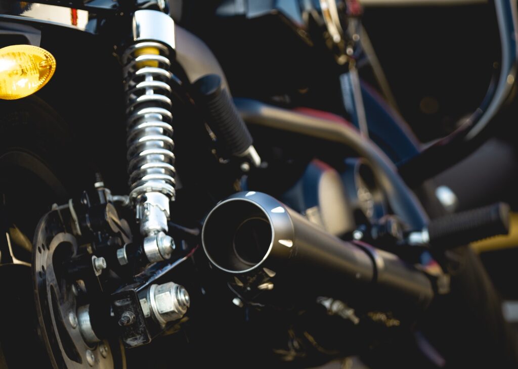 Ever Wonder Why A Motorcycle Backfires? Here's Why | Wind Burned Eyes
